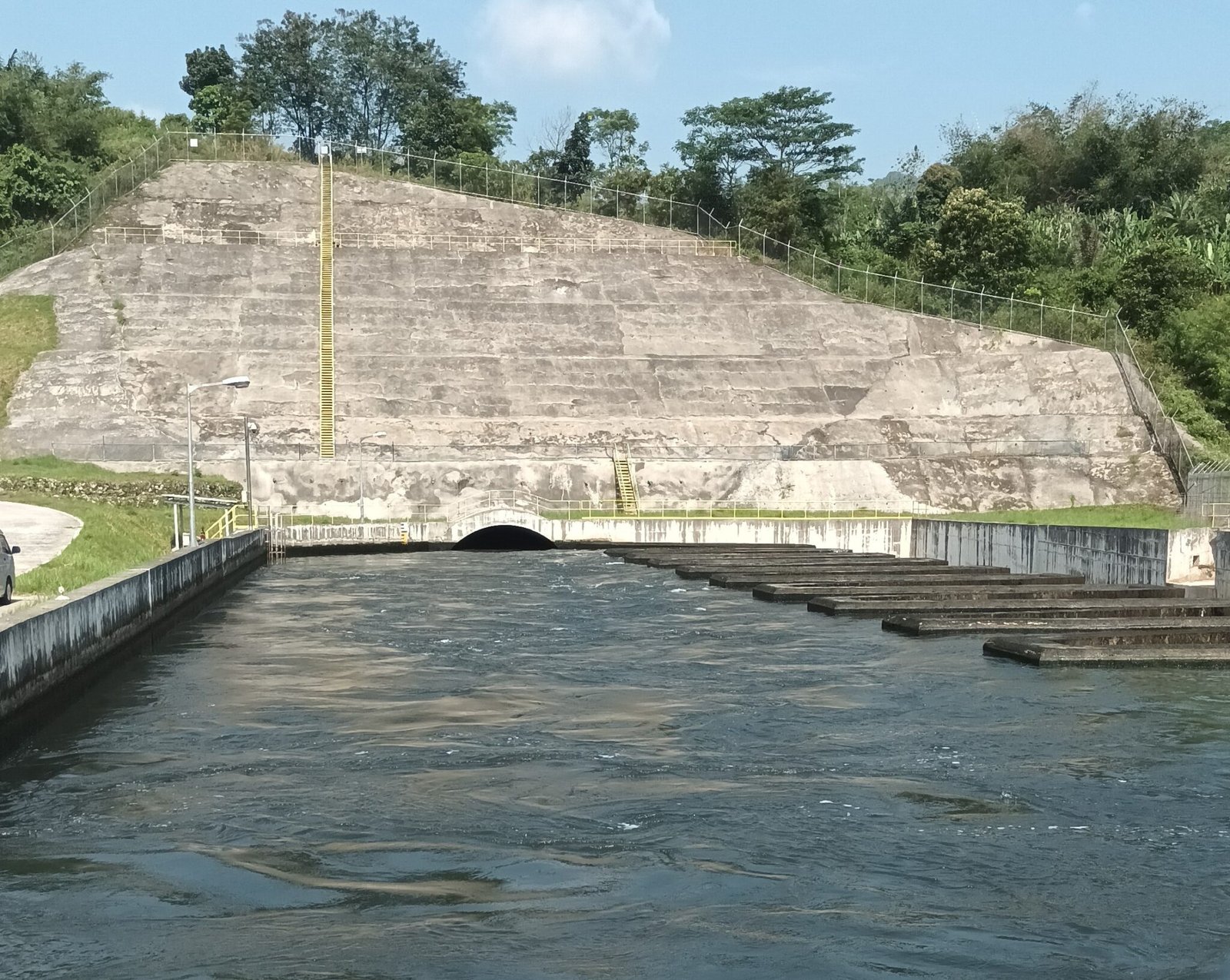 Yuk Mengenal PLTA Modern di Cianjur! - zonaebt.com